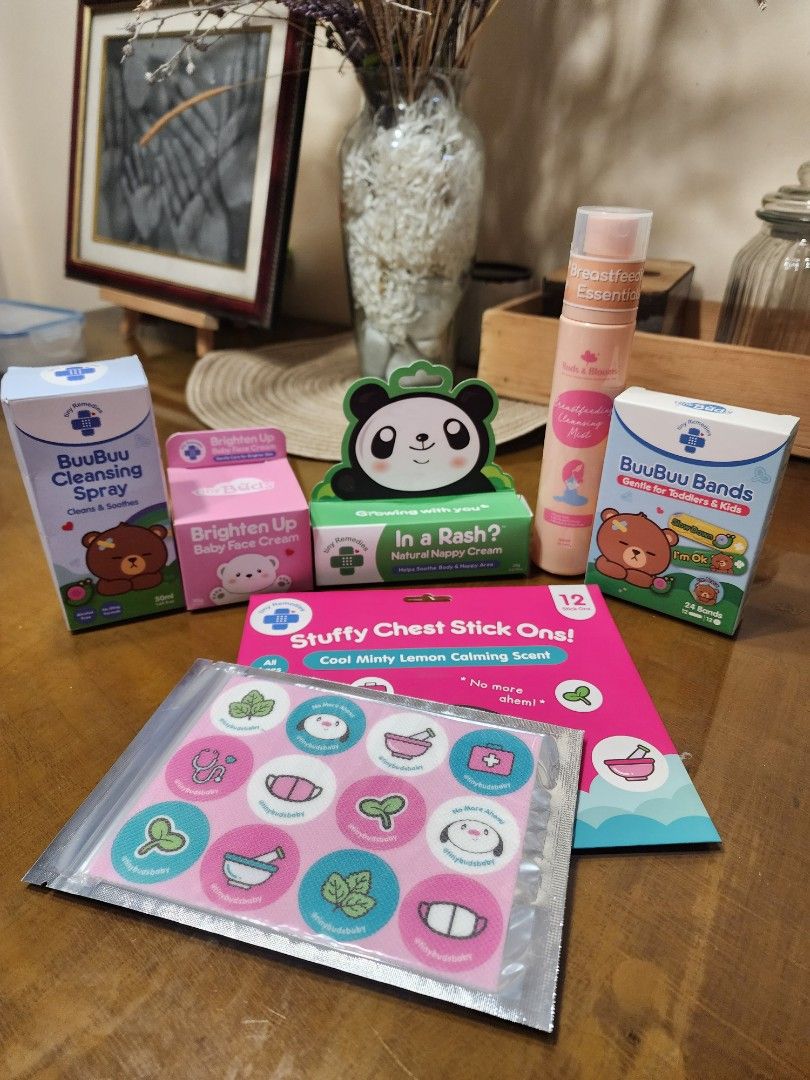 TinyBuds Tiny buds Set on Carousell