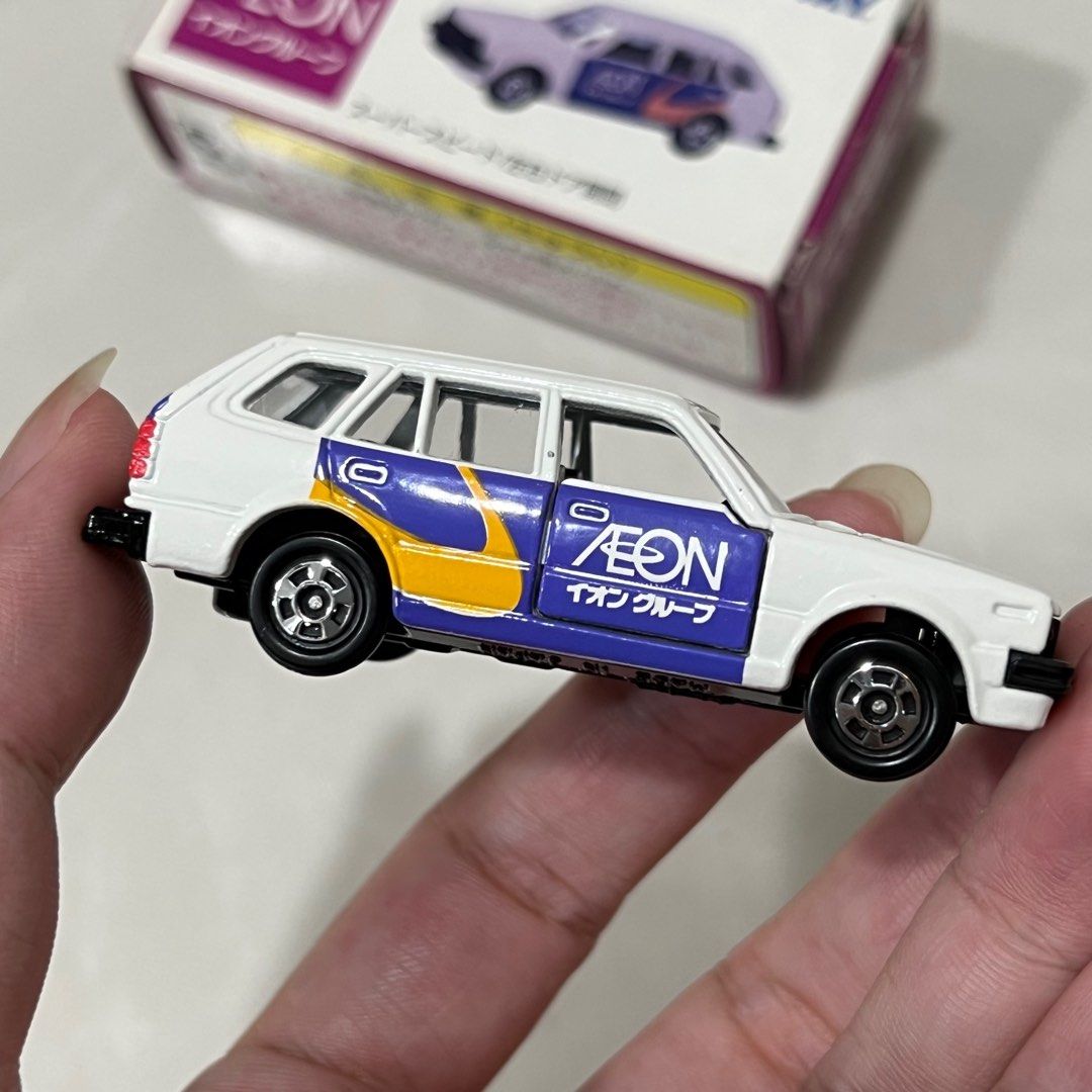 Tomica AEON Honda Civic Country Made in Japan, Apita Honda Fit Kanagawa ...