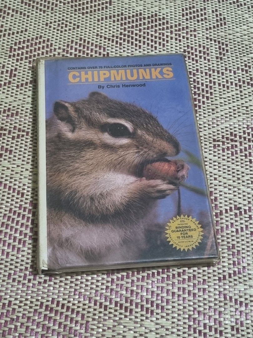 Vintage Chipmunks book By Chris Henwood, Hobbies & Toys, Books ...