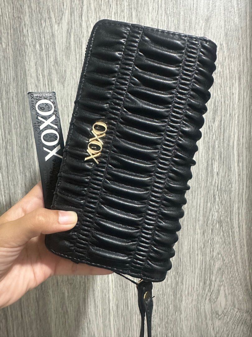 Wallet XoXo, Women's Fashion, Bags & Wallets, Wallets & Card holders on ...