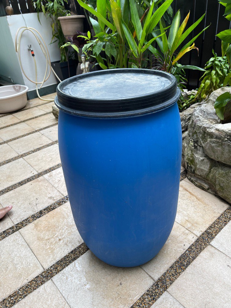 100 litre water storage drum , Furniture & Home Living, Gardening, Hose and Watering Devices on ...