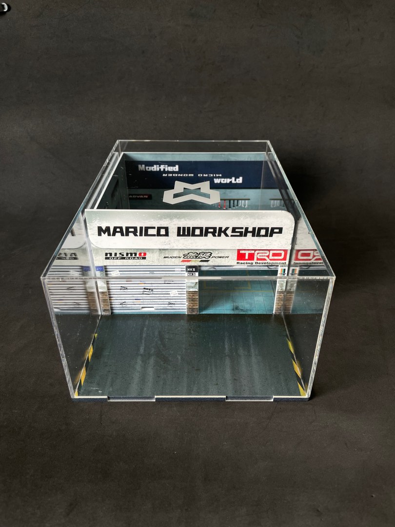 1/64 Micro Wonder Garage Diorama, Hobbies & Toys, Toys & Games on Carousell