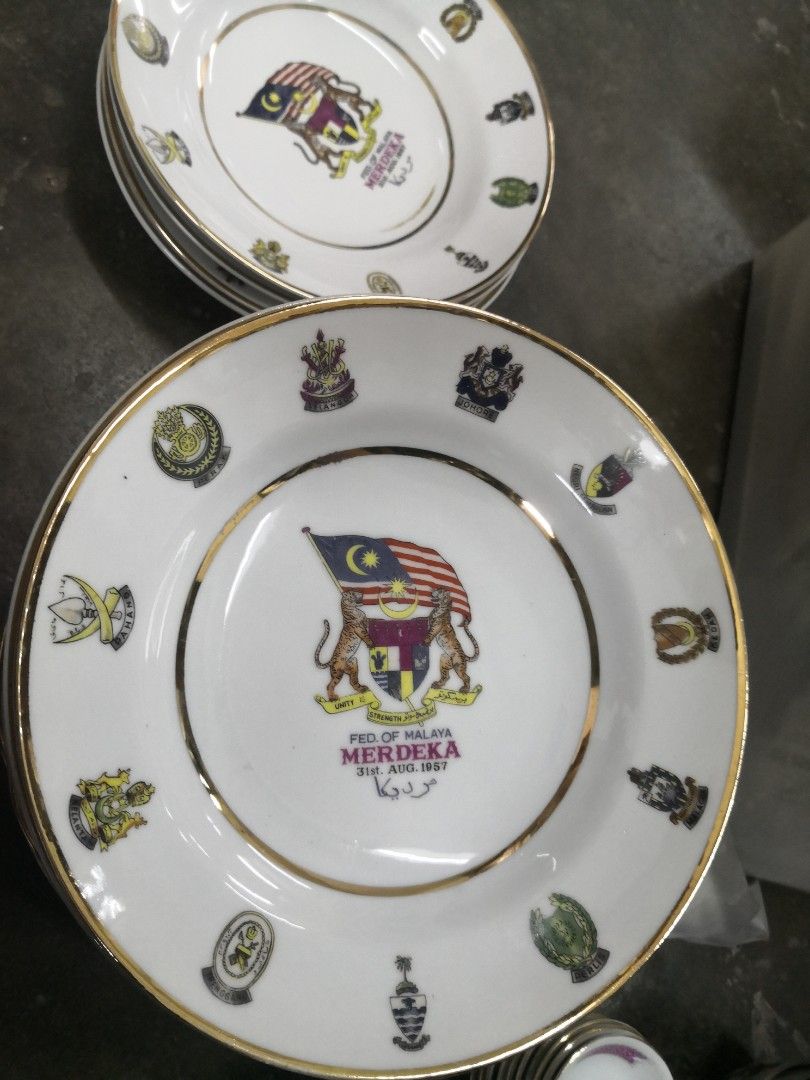 1957 Merdeka Plate, Hobbies & Toys, Collectibles & Memorabilia, Vintage ...