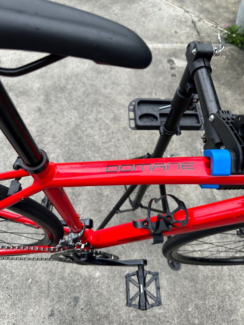 2021 Trek Domane AL 2 Disc Roadbike, Sports Equipment, Bicycles & Parts ...