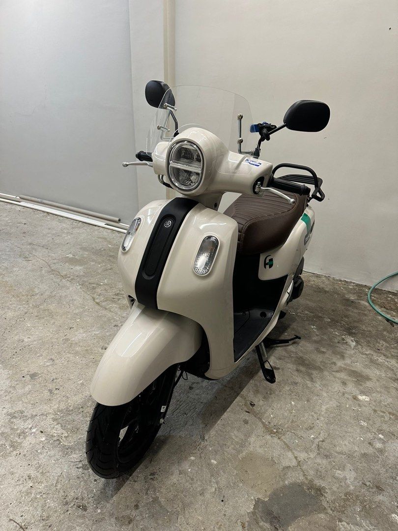 2023 Yamaha Fazzio 125 on Carousell