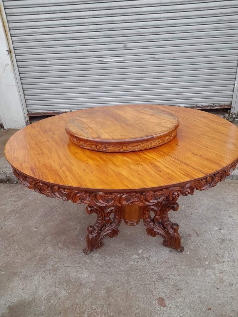 6 Seater Narra Round Table on Carousell