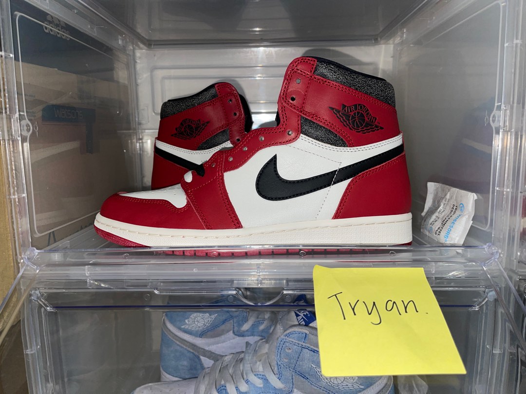 AJ1, Men's Fashion, Footwear, Sneakers on Carousell