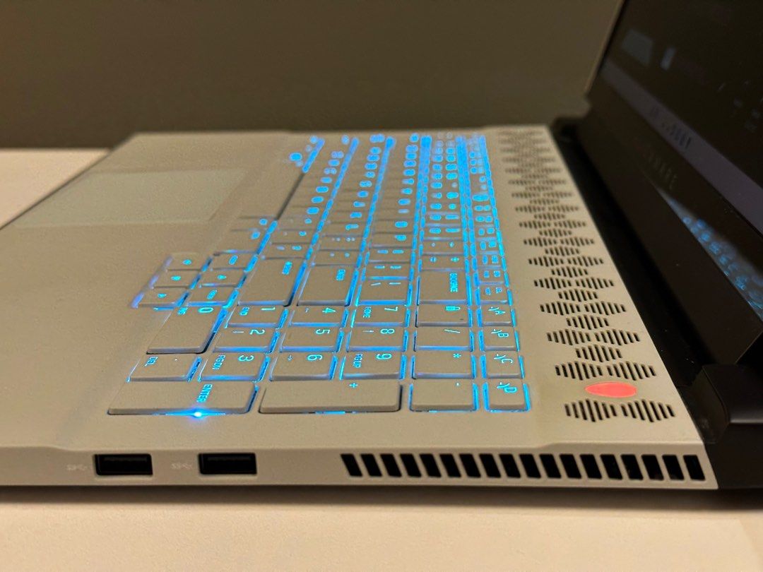 Alienware m17R2 i7 2070 laptop, Computers & Tech, Laptops & Notebooks ...