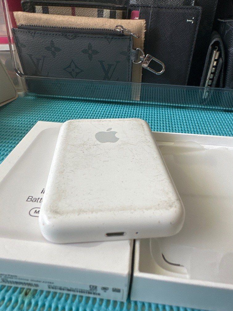 Apple MagSafe Battery Pack Authentic, Mobile Phones & Gadgets, Mobile ...