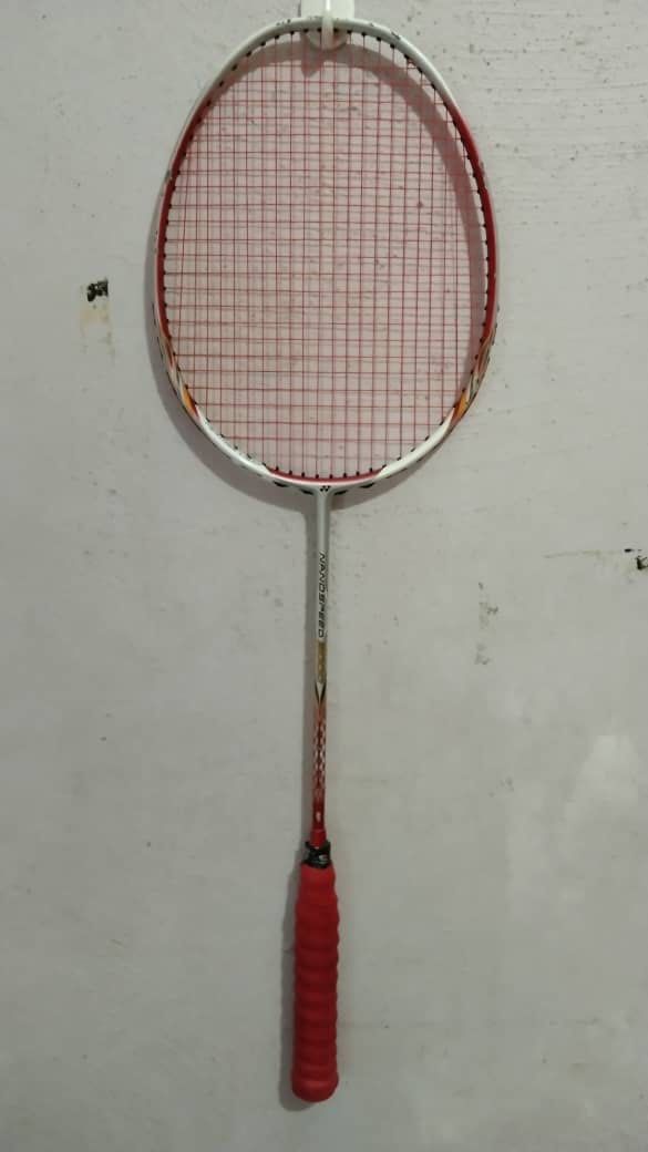 badminton racket yonex, Sports Equipment, Sports & Games, Racket & Ball ...
