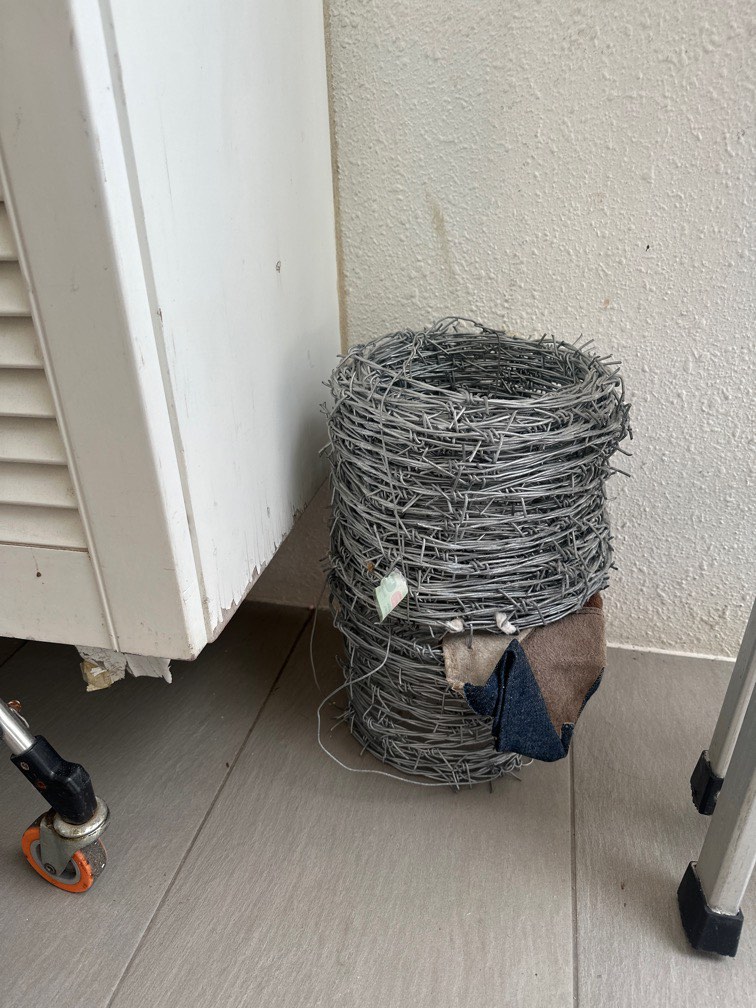 Barbed wire, Furniture & Home Living, Outdoor Furniture on Carousell