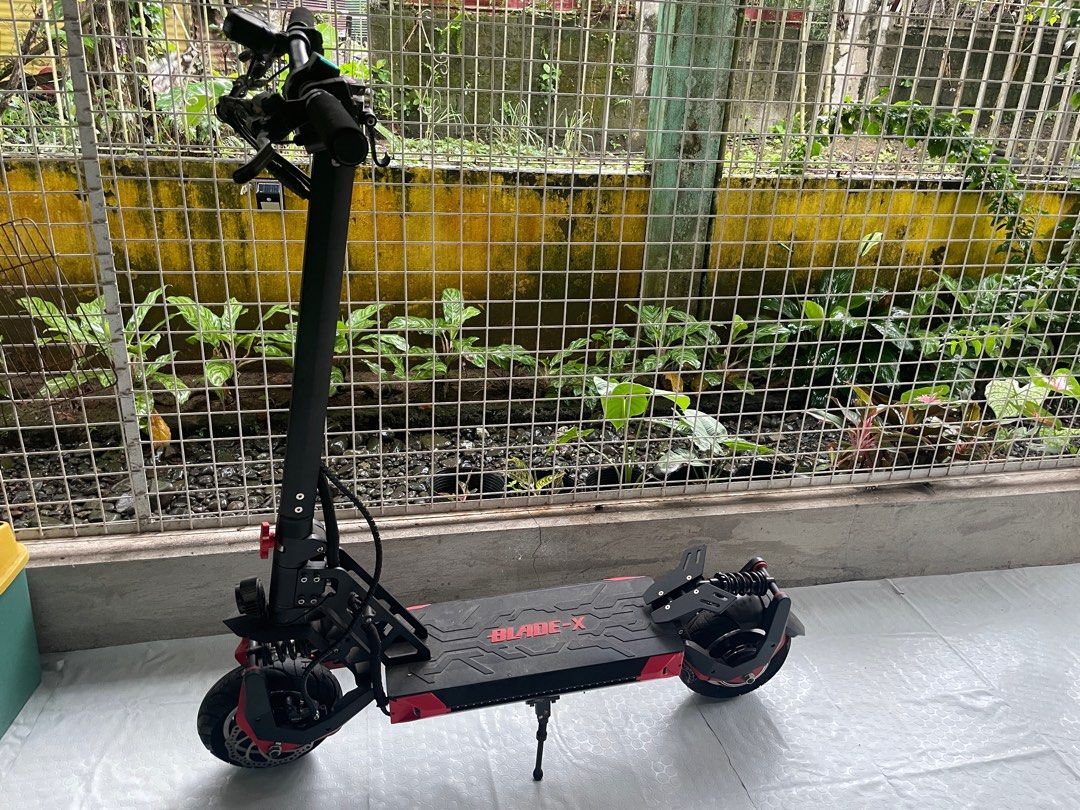 Blade X Pro Version 1 on Carousell