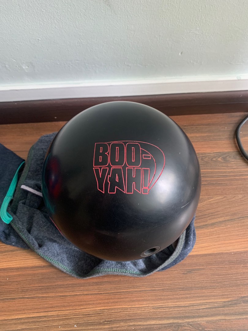Boo Yah Bowling Ball, Sports Equipment, Sports & Games, Billiards ...