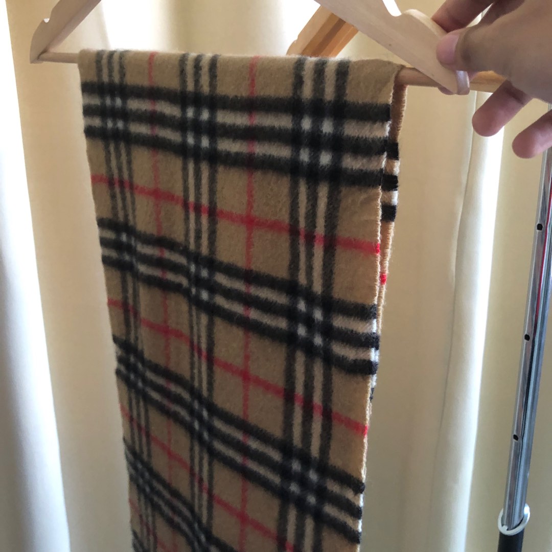 Burberry cashmere scaft, Women's Fashion, Tops, Other Tops on Carousell