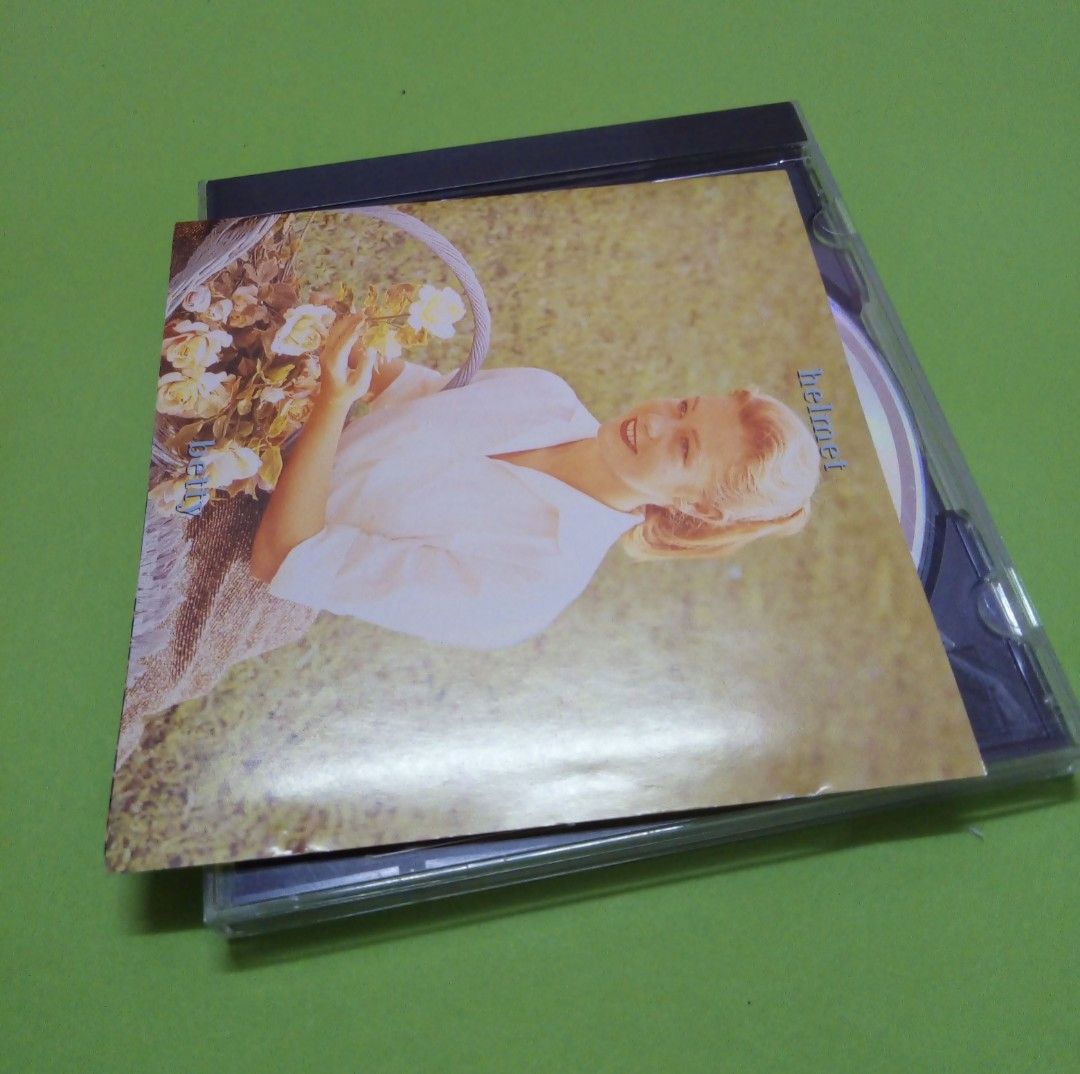 CD HELMET : BETTY ALBUM (1994) ALTERNATIVE METAL POST HARDCORE, Hobbies ...