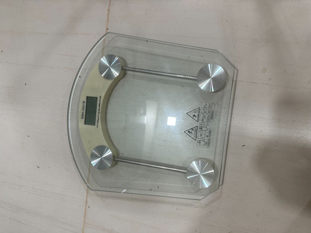 CHEAP AND GOOD DIGITAL WEIGHING SCALE, Health & Nutrition, Health ...
