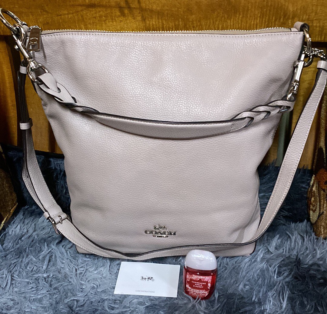 Coach 2 way With free BBW sanitizer on Carousell