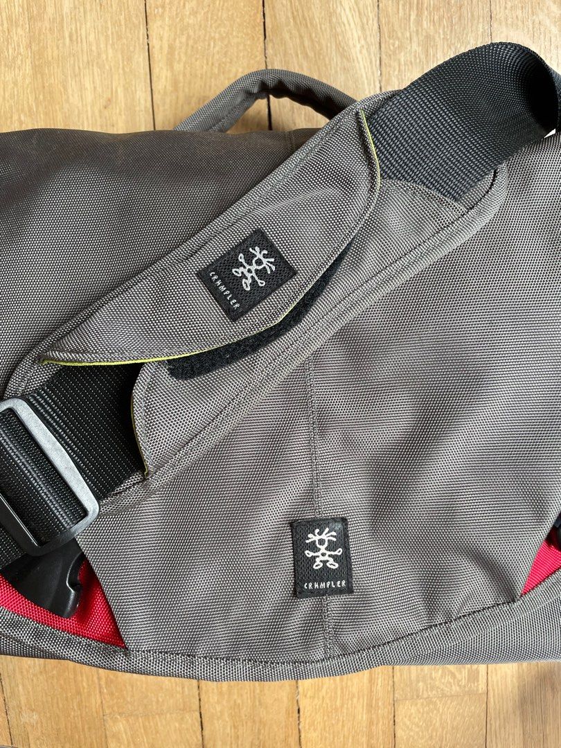 Crumpler camera bag (7 seven million dollar home) , Photography ...