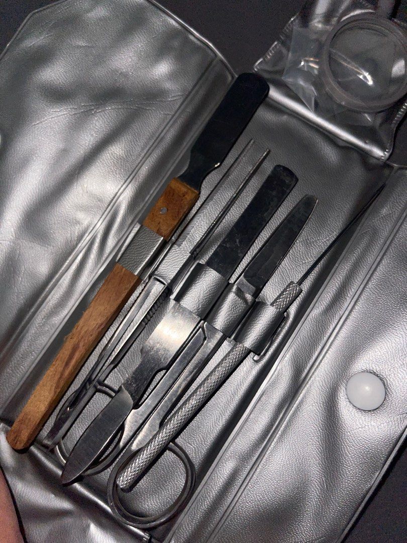 Dissecting Set Kit, Health & Nutrition, Medical Supplies & Tools on Carousell