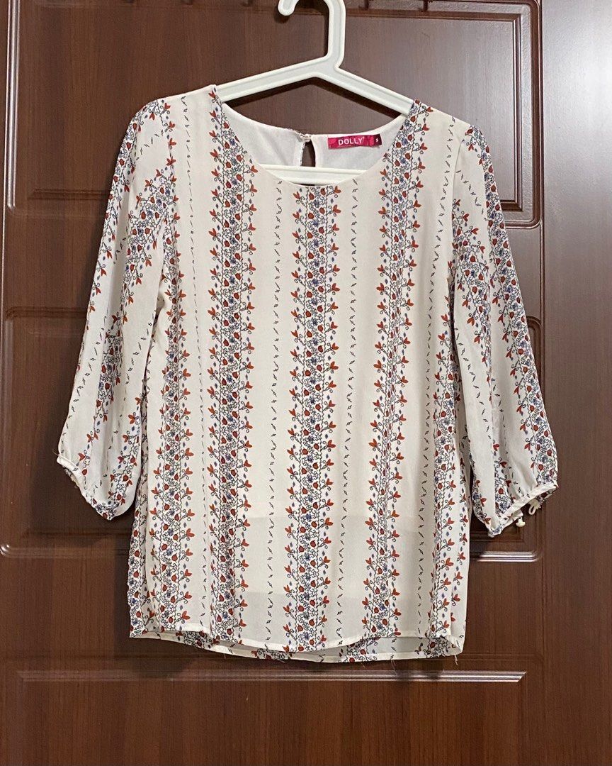 Dolly blouse, Women's Fashion, Tops, Blouses on Carousell