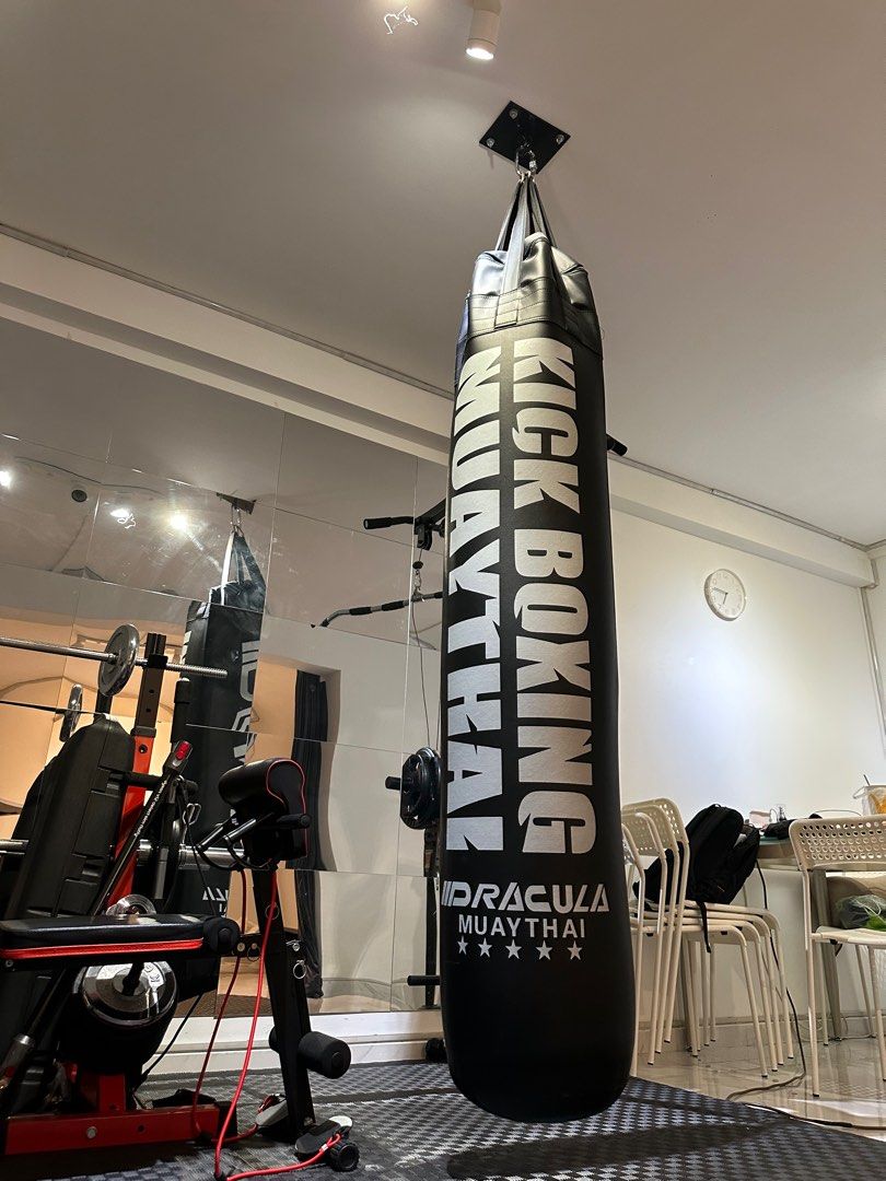 DRACULA sandbag hanging Muay Thai fitness boxing solid sandbag ...