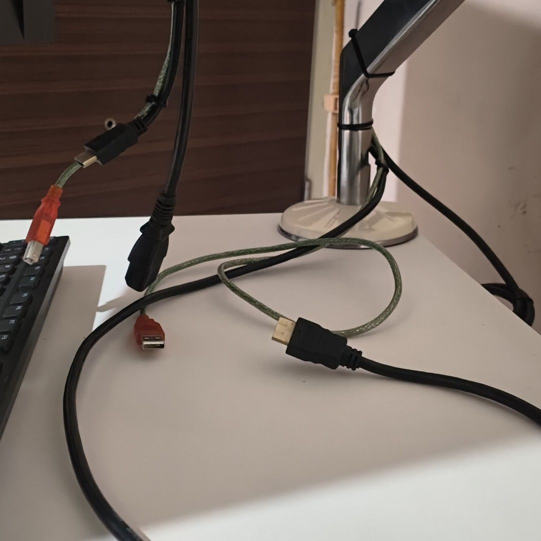 Ergonomic Work Desk Riser - TakeAseat.sg / HumanScale / HP, Furniture ...