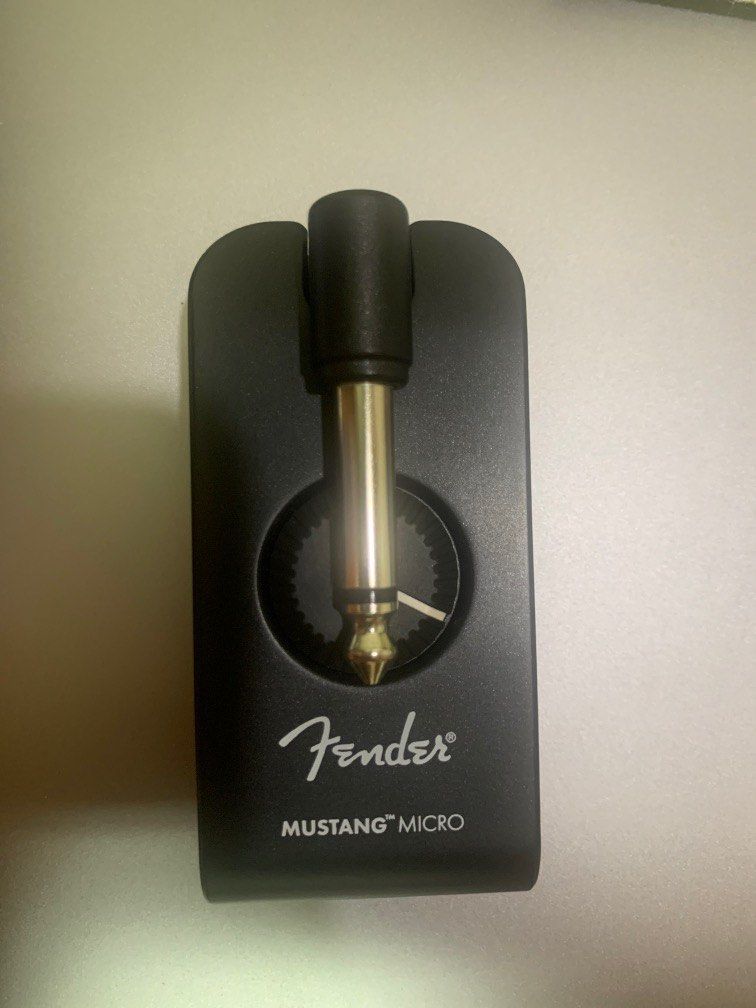 Fender Mustang Micro Guitar Amp（二手）, 興趣及遊戲, 音樂、樂器 & 配件, 樂器配件 - Carousell