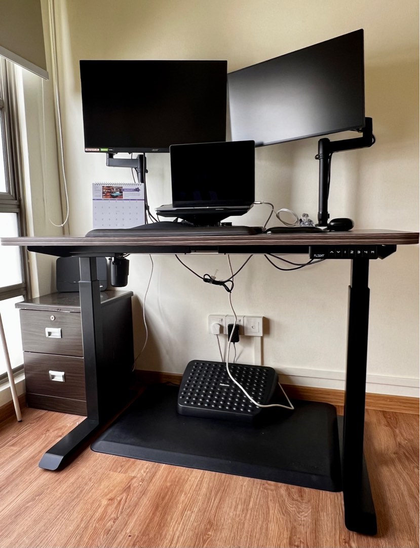 Flight Pro Electric Height Adjustable Desk, Standing Desk, Under ...