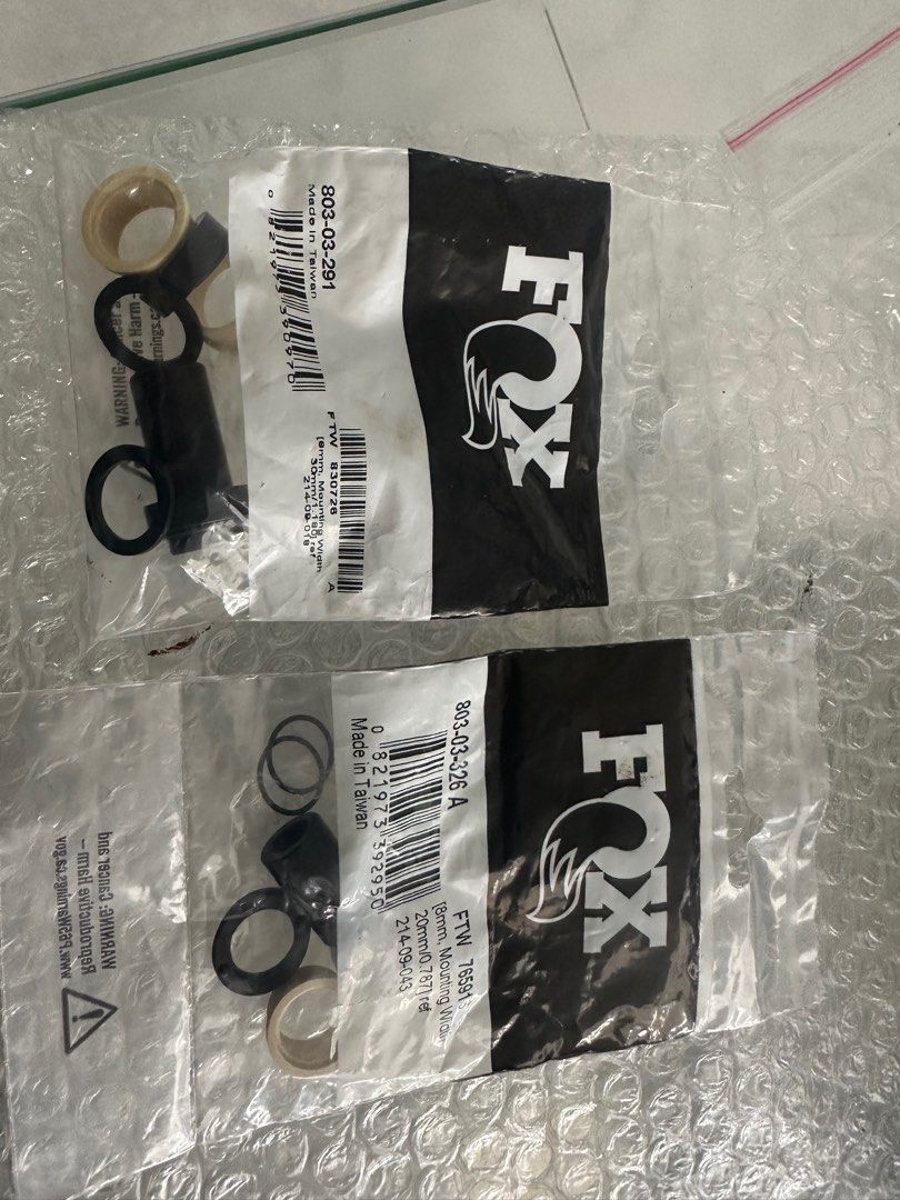 Fox rear Shock Hardware Mounting, Sports Equipment, Bicycles & Parts ...