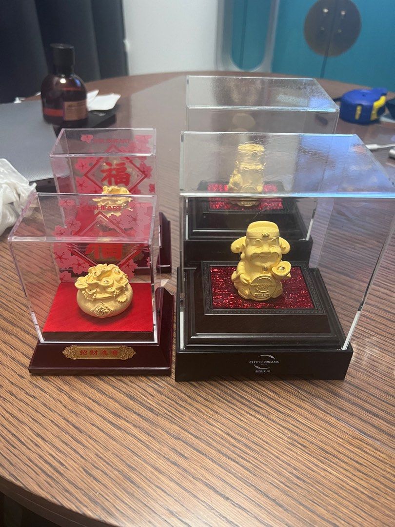 Gold plated display ingot and caishen, Furniture & Home Living, Home ...