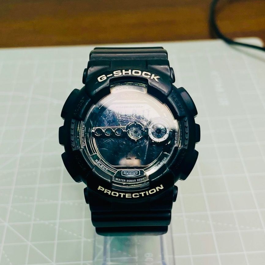 G-SHOCK GD-100BW | WR 20BAR | WORLD TIME | AUTO-BACK LIGHT | GARISH ...