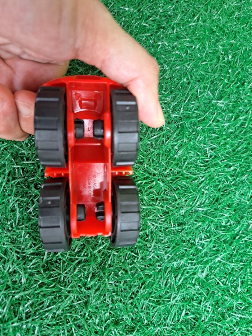 Hasbro Tonka Town Lil Chuck & Friends Red Truck, Hobbies & Toys, Toys ...