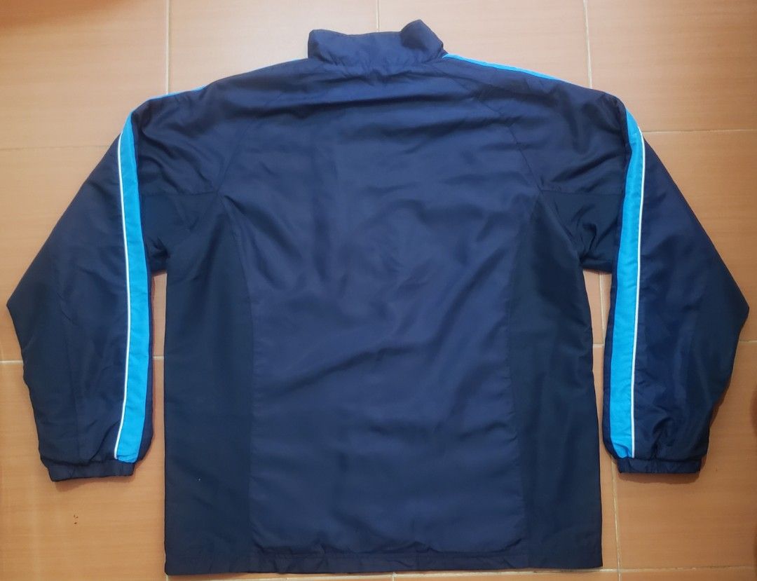 IGNIO LIGHT JACKET, Men's Fashion, Coats, Jackets and Outerwear on Carousell