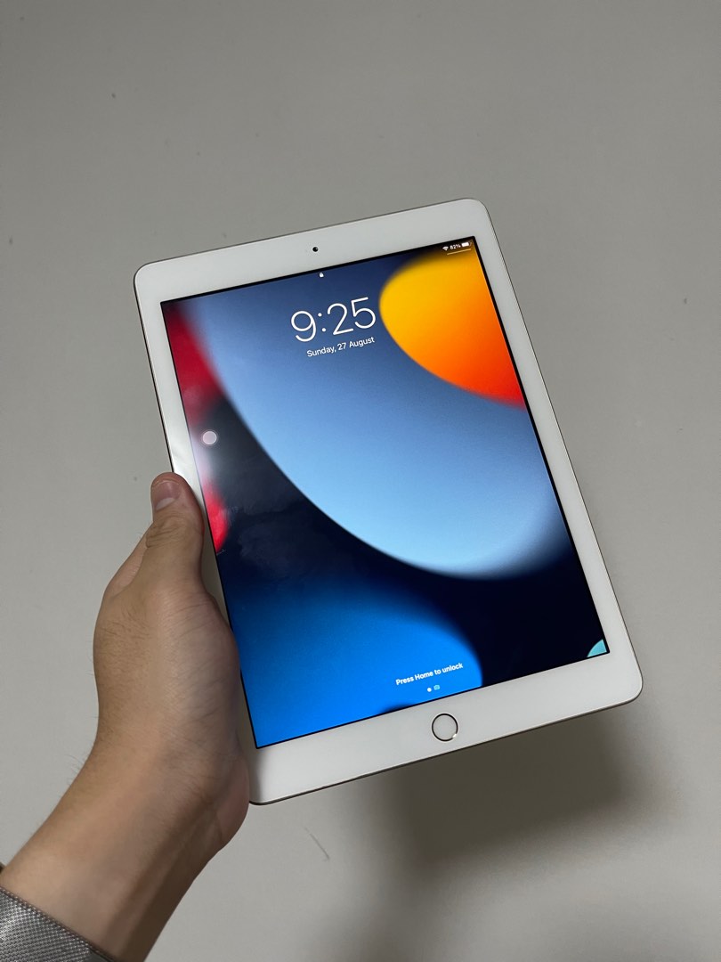 iPad 5th Generation 128GB, Mobile Phones & Gadgets, Tablets, iPad on Carousell