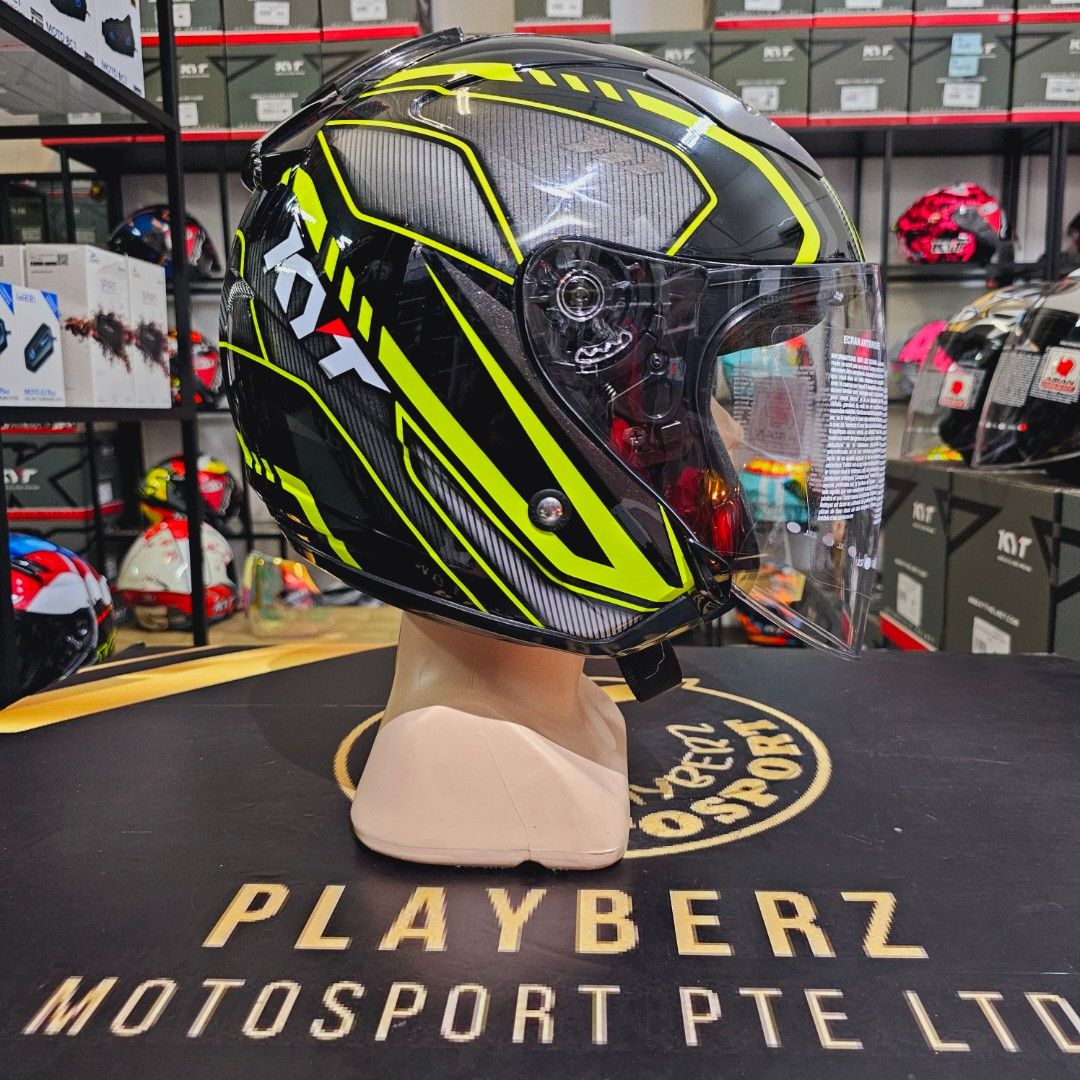 KYT HELLCAT ARROW HELMET, Motorcycles, Motorcycle Apparel on Carousell