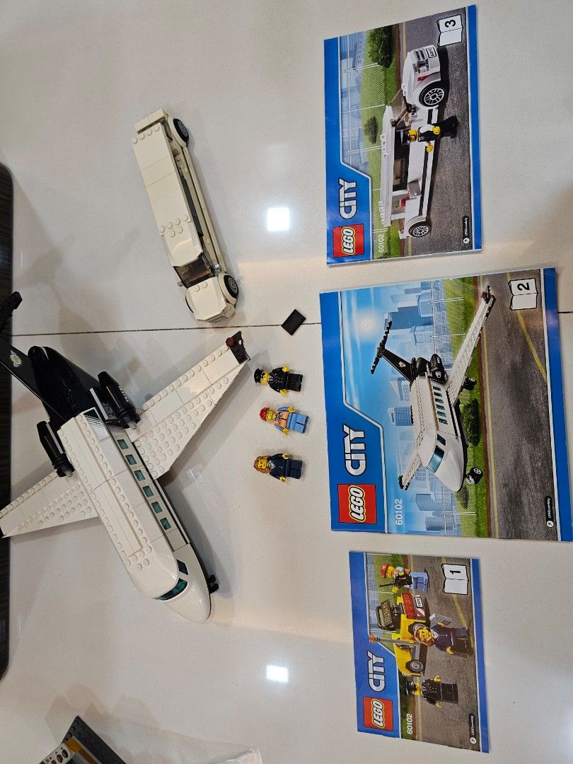 City Airport VIP Service 60102 (RETIRED SET)