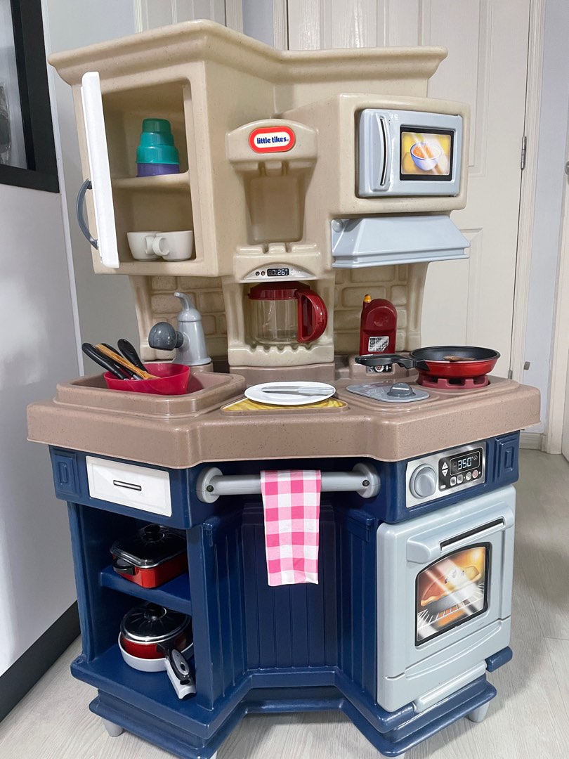 Little Tikes Kitchen with additional accessories, Babies & Kids, Infant ...