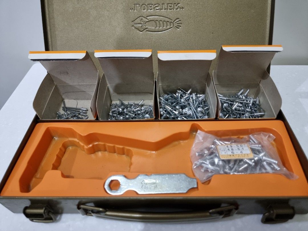 Lobster Hand Riveter Tool Kit on Carousell