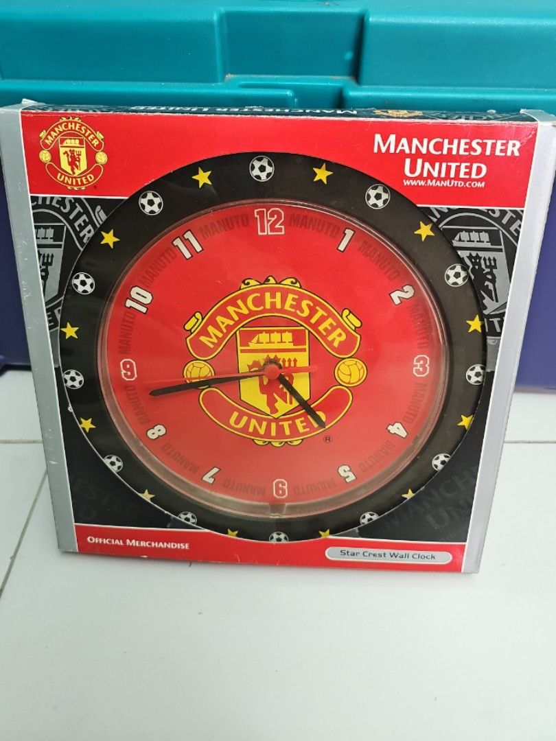 Manchester United Wall Clock, Hobbies & Toys, Collectibles ...