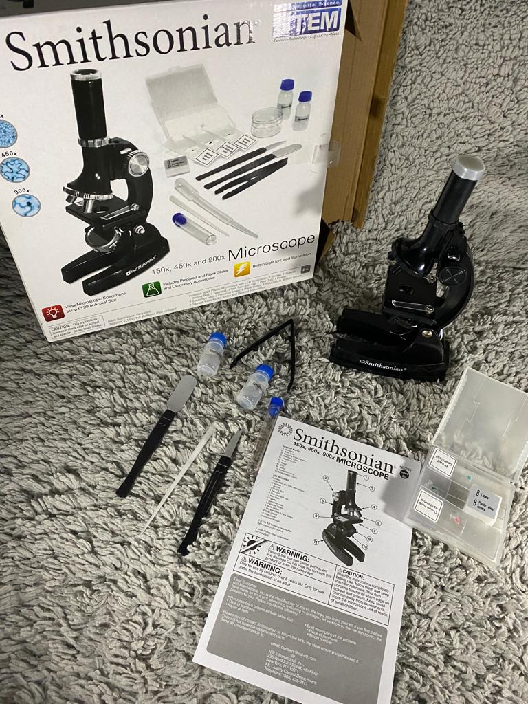 Microscope for kids - Smithsonian, Hobbies & Toys, Toys & Games on ...