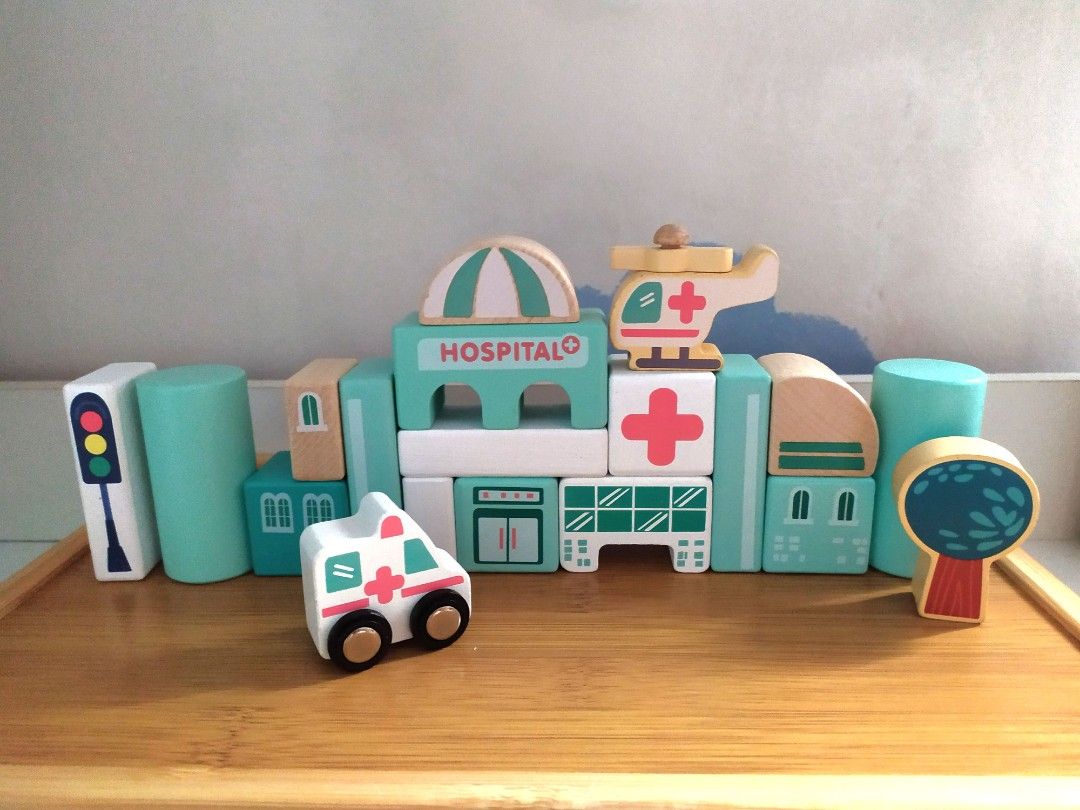 12.12 New Mini Hospital Wooden Building Blocks Set Montessori Toy ...
