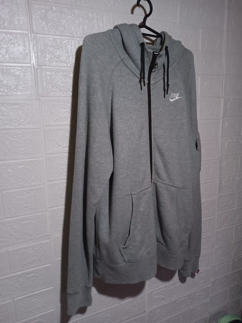 Nike Jacket tf on Carousell