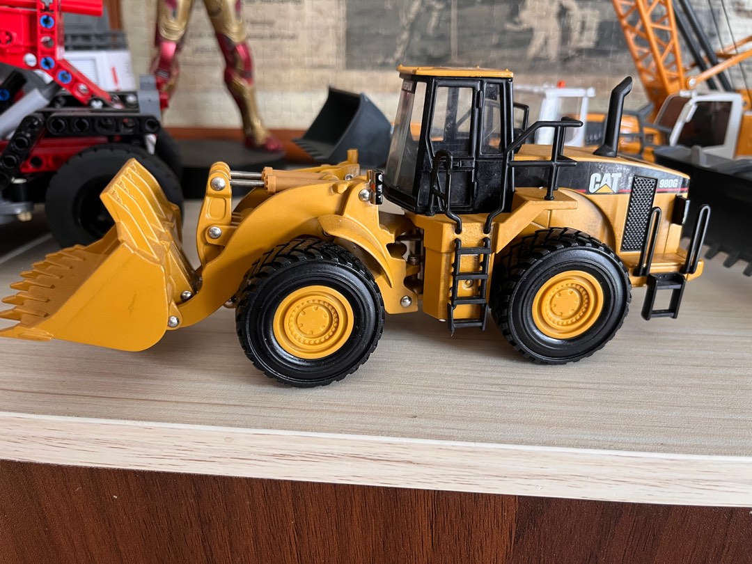 Norscot 1/50 scale 980G wheel loader mod, Hobbies & Toys, Toys & Games on Carousell