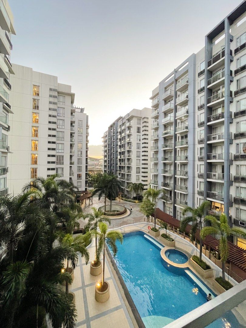 One Palm Tree Villas on Carousell