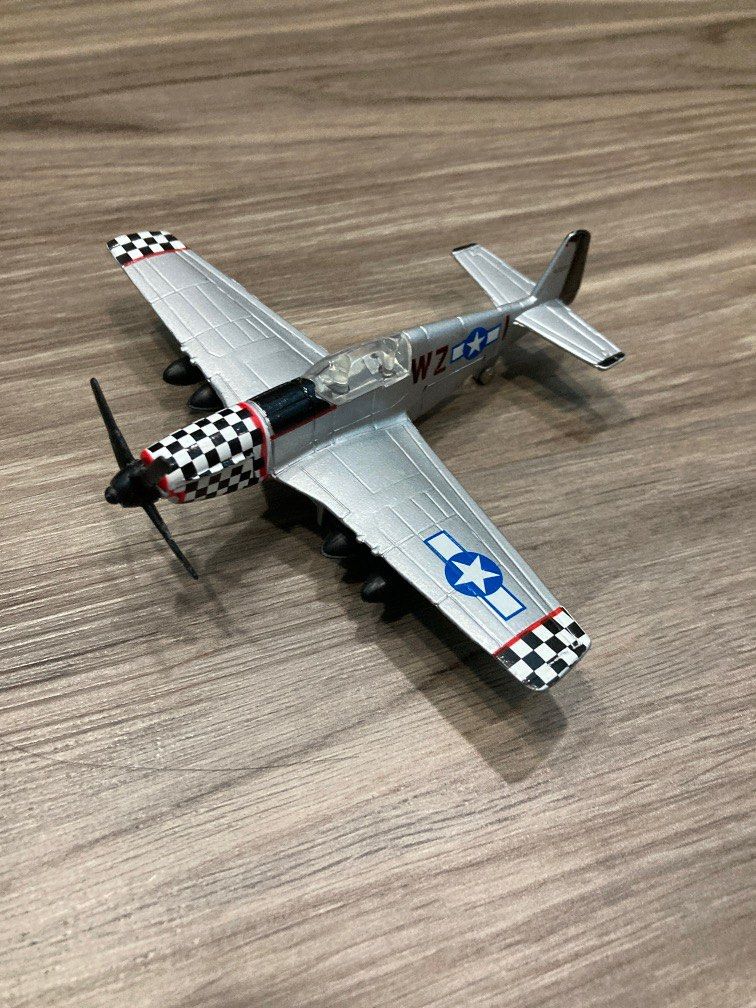 P-51 Mustang diecast, Hobbies & Toys, Toys & Games on Carousell