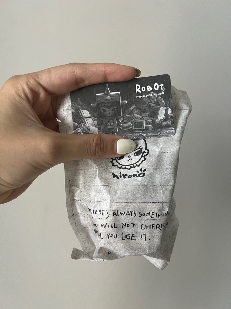 Popmart Hirono robot, Hobbies & Toys, Toys & Games on Carousell