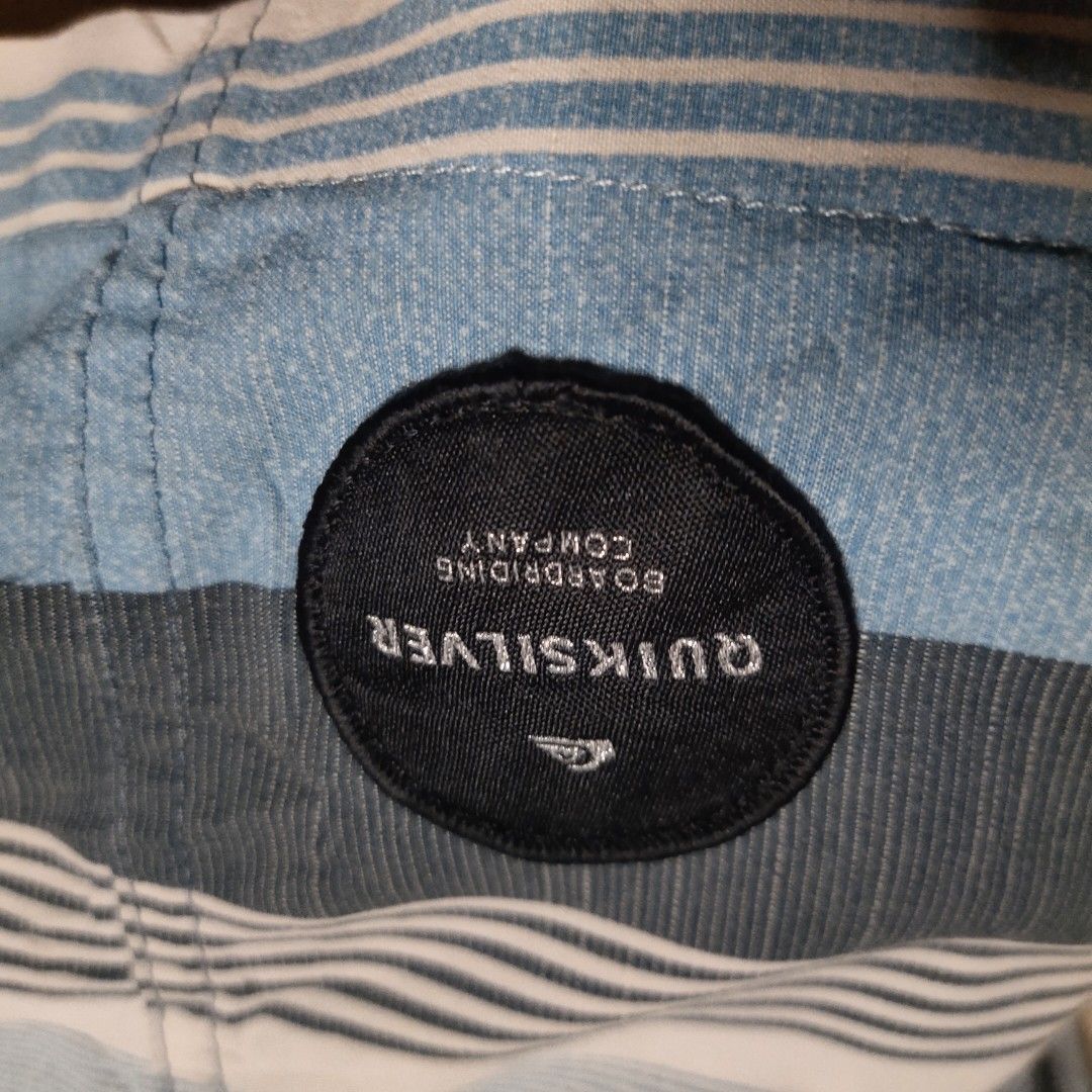 QUICKSILVER BOARD SHORT on Carousell