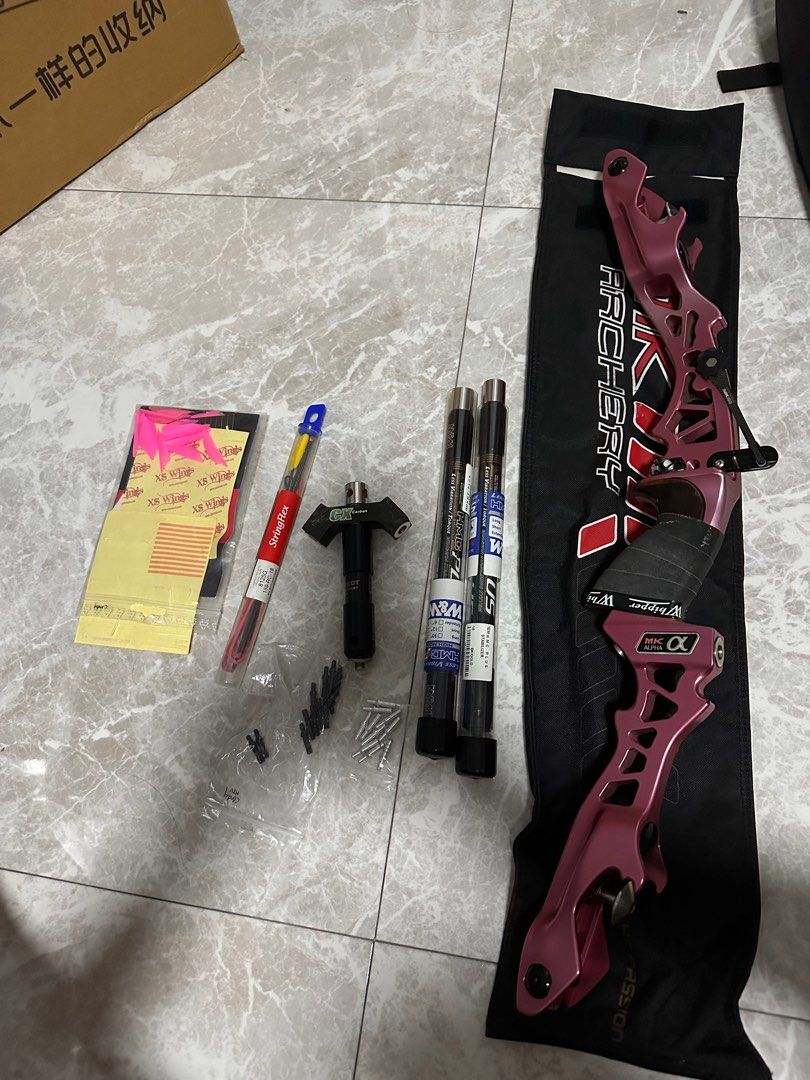 Recurve Left-handed Bow (Full set without limbs), Sports Equipment ...