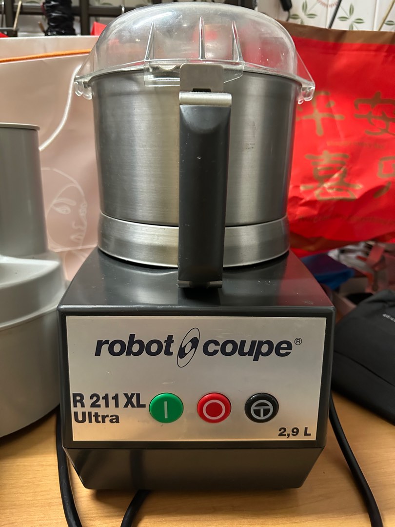 ROBOT COUPE R 211 XL ULTRA 2,9 L, Everything Else on Carousell
