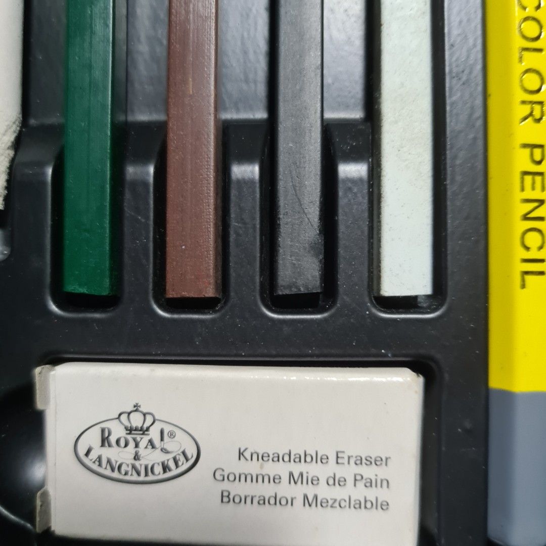 Royal & Langnickel Color Pencil Drawing 36 pieces Set on Carousell